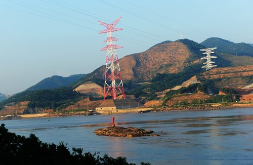 World’s tallest power pylon - Global Times