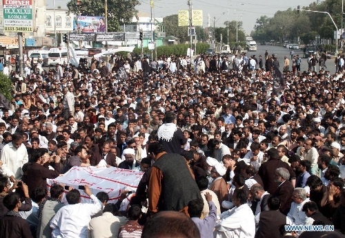 Pakistani Muslims hold funeral for slain community leader - Global Times