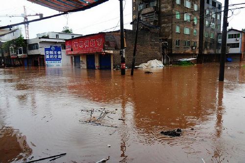 Heavy rains cause 62,600 transferred in SW China - Global Times
