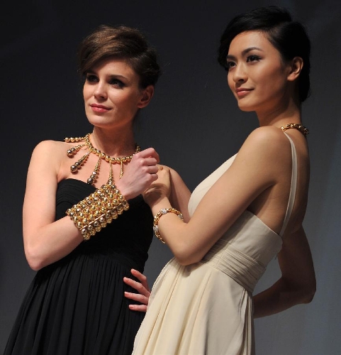 Italian jewellery presented in HK Int'l Jewellery Show - Global Times