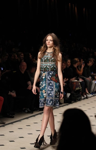 Snapshots of Burberry Prosum show at London Fashion Week - Global Times