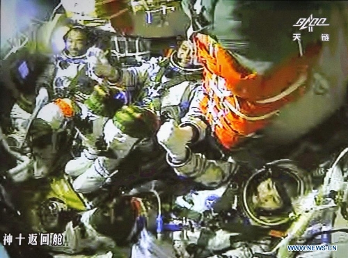 In pictures: highlights of China's Shenzhou-10 mission - Global Times