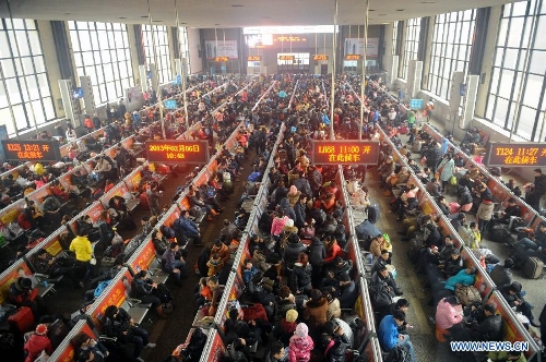 China's transport system sees travel rush around Spring Festival ...