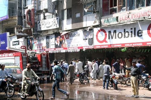 Mobile market fire burns 25 shops in S Pakistan - Global Times