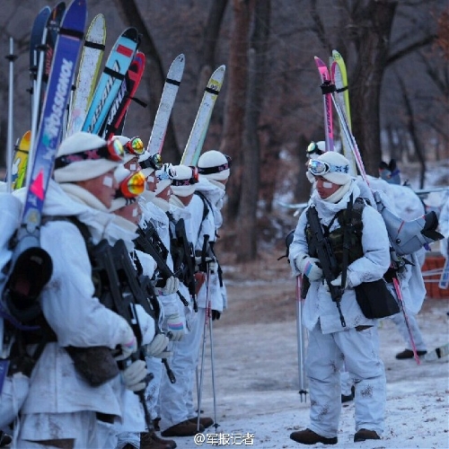 PLA special forces conduct intensive training in snow - Global Times