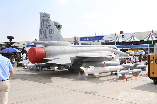China-made FC-1/JF-17 fighter seen at Dubai Airshow - Global Times