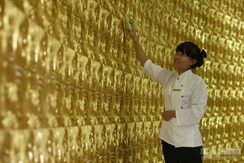 All kinds of gold finish buildings seen in China - Global Times