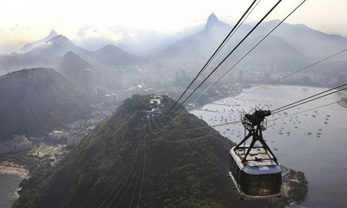 Breathtaking Bond-series backdrops - Global Times