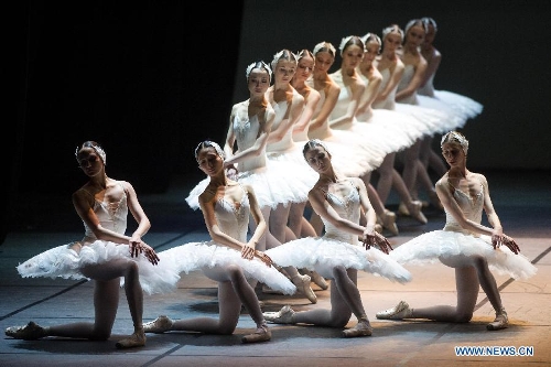 Germany's Berlin State Ballet rehearse for debut show in Beijing ...