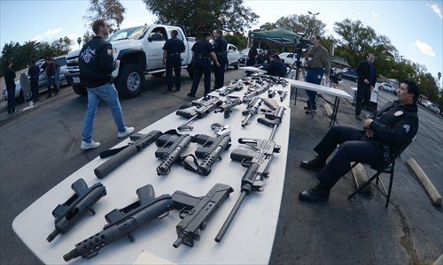 LA gun owners hand in weapons after US school shooting - Global Times