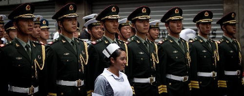 China's Honor Guard participates in Mexico independence parade - Global ...