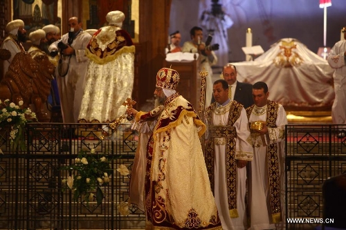 Egyptian Coptic Christians celebrate Coptic Orthodox Christmas Eve ...
