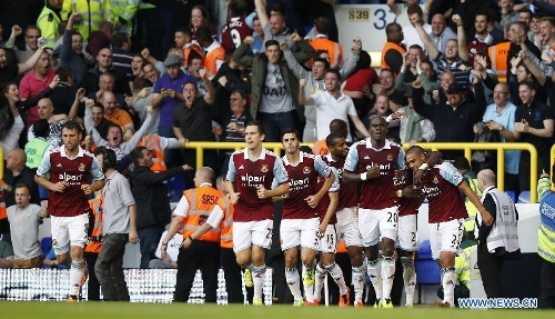 Barclays Premier League: Tottenham Hotspur vs West Ham United - Global ...
