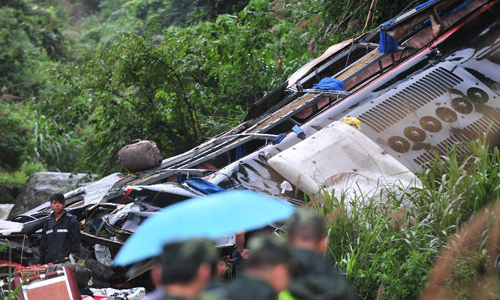 17 killed, 3 severely injured in bus crash in east China - Global Times
