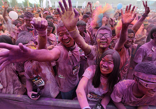 These colors do run: More than 20,000 attend Beijing Color Run - Global ...