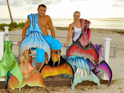 'Mermaid couple' show romantic love in deep ocean - Global Times