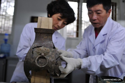 Experts conduct conservation work on relics in Gansu - Global Times