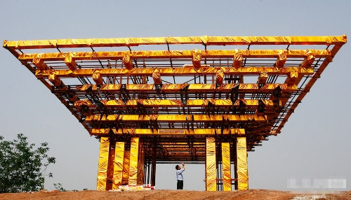 All kinds of gold finish buildings seen in China - Global Times