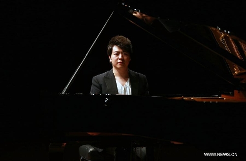 Chinese pianist Lang Lang holds piano concert in Germany - Global Times