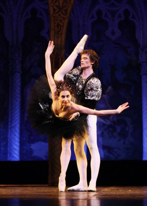 Lunar live shows - Global Times