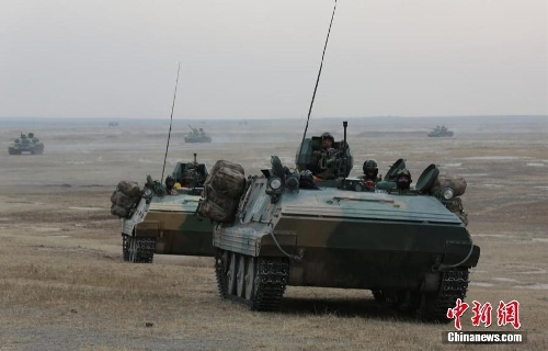 China's PLA Army soldiers take part in combat training - Global Times