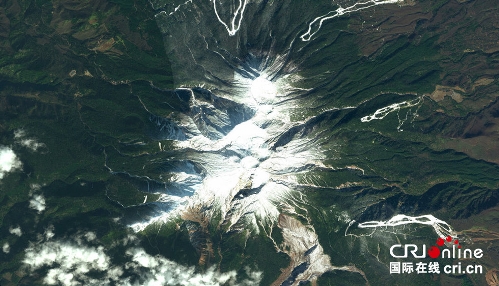 Satellite photos of erupting Mount Ontake in Japan released - Global Times
