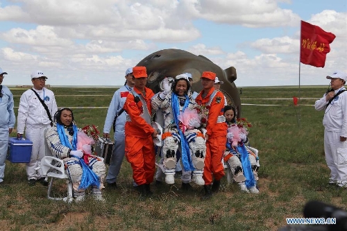 In pictures: highlights of China's Shenzhou-10 mission - Global Times