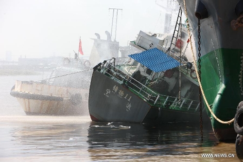 Oil tanker explosion kills 7 in Ningbo - Global Times