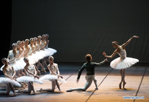 Germany's Berlin State Ballet rehearse for debut show in Beijing ...