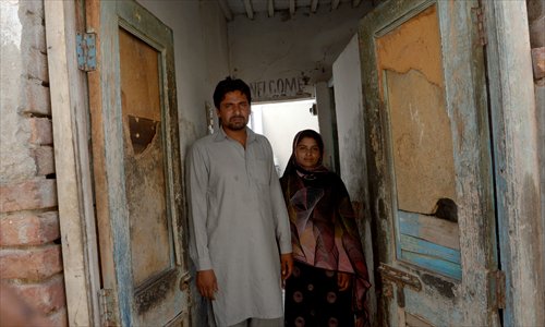 Pakistani couples marry despite taboos - Global Times