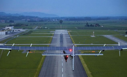 Solar plane Impulse 2 takes maiden flight - Global Times