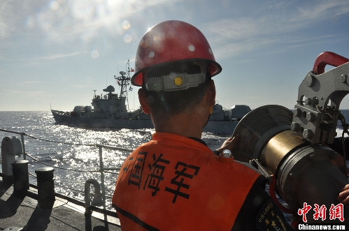 East China Sea Fleet conducts covert raid training in western Pacific ...