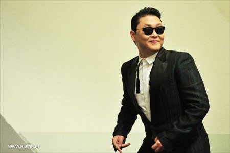 "Gangnam Style" Psy attends press conference in Singapore - Global Times
