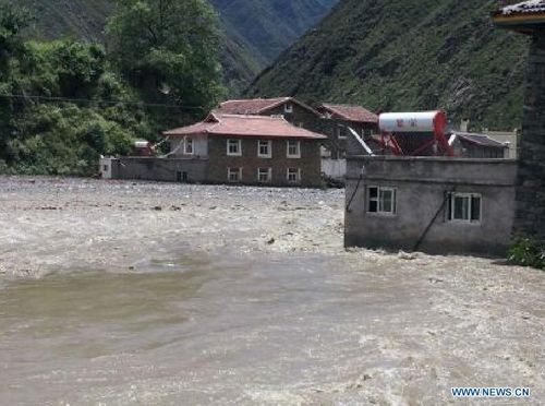 Rain-triggered mudslide blocks Heishui River in Sichuan's Aba - Global ...