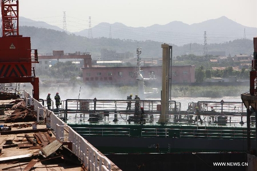 Oil tanker explosion kills 7 in Ningbo - Global Times