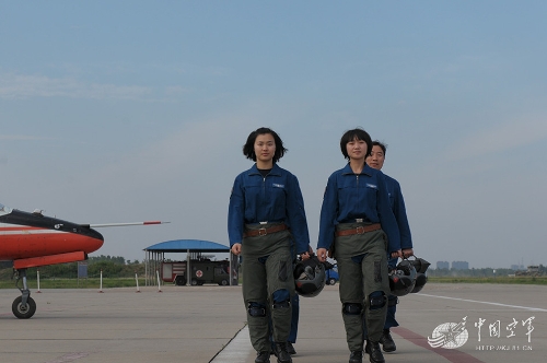 Chinese female fighter pilots - Global Times