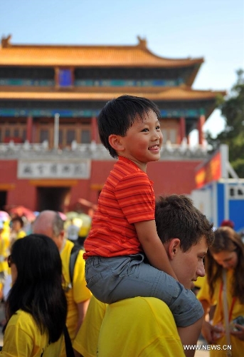 Young overseas Chinese attend 'root-seeking' summer camp - Global Times