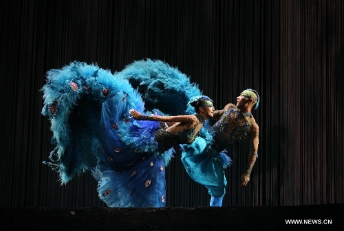 Yang Liping performs in her final dance drama 'The Peacock' - Global Times
