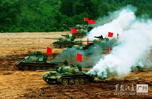 PLA self-propelled guns firing in drill in S China - Global Times