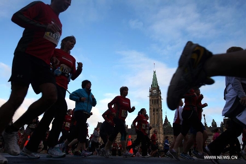 Over 22,000 people attend 2013 Canada Army Run in Ottawa - Global Times