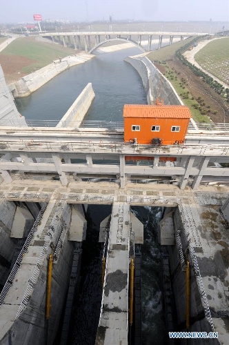 Middle route of S-to-N water diversion project starts supplying water ...