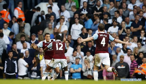 Barclays Premier League: Tottenham Hotspur vs West Ham United - Global ...
