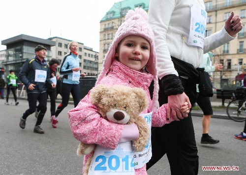 Runners attend 43th annual running event in Berlin - Global Times