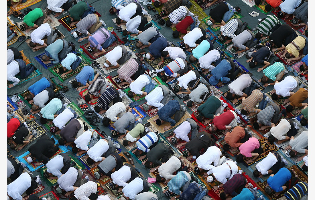 Urumqi's Muslims celebrate Lesser Bairam - Global Times