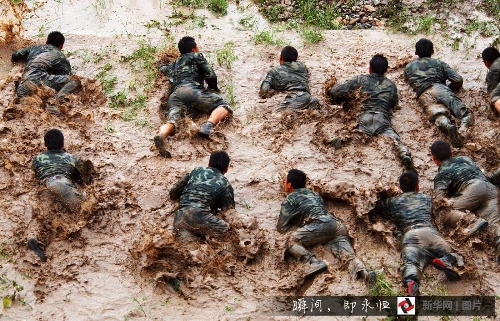 In pics: Brave Chinese soldiers receive trainings - Global Times