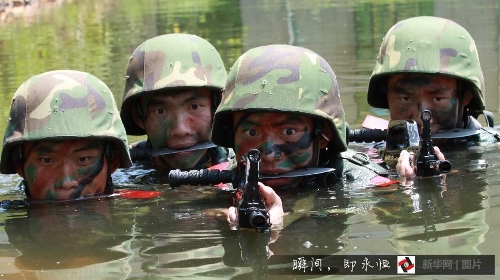 In pics: Brave Chinese soldiers receive trainings - Global Times