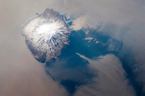 NASA: spectacular volcano eruptions seen from space - Global Times