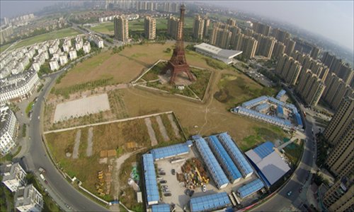 Faux Paris - Global Times