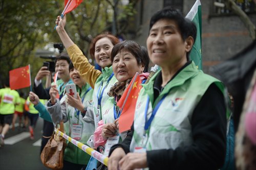 Running to help - Global Times