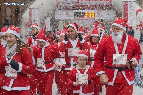 2nd Santa Run held in Budapest - Global Times